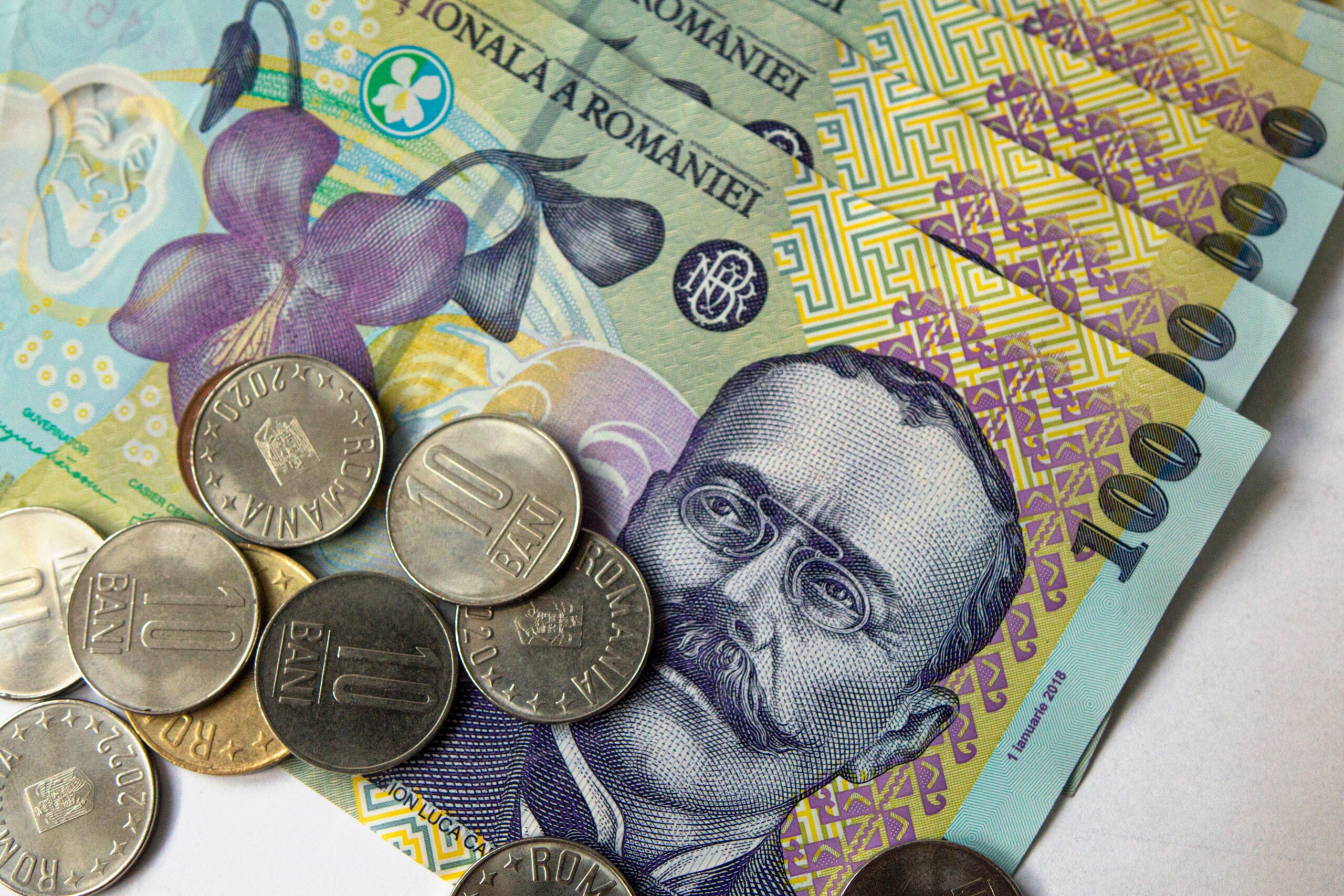 2000 lei în plus la pensie! Cine beneficiază - livetext.ro